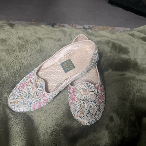 Shoes | Antique Daniel Green Slippers | Poshmark